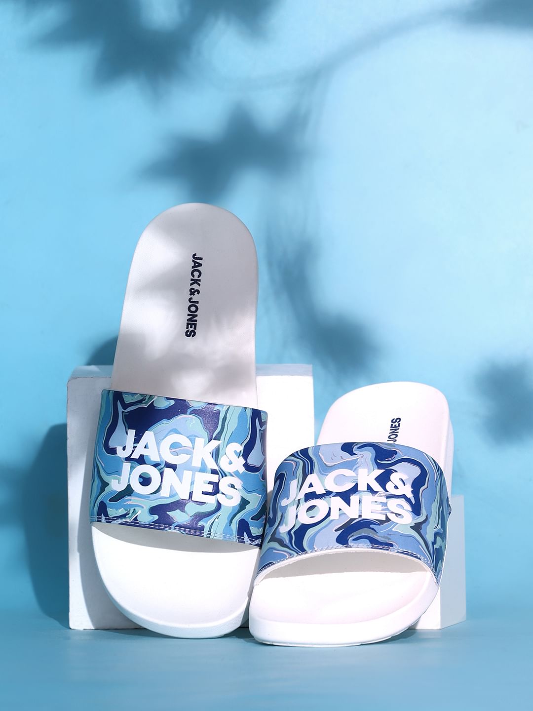 White Printed Sliders